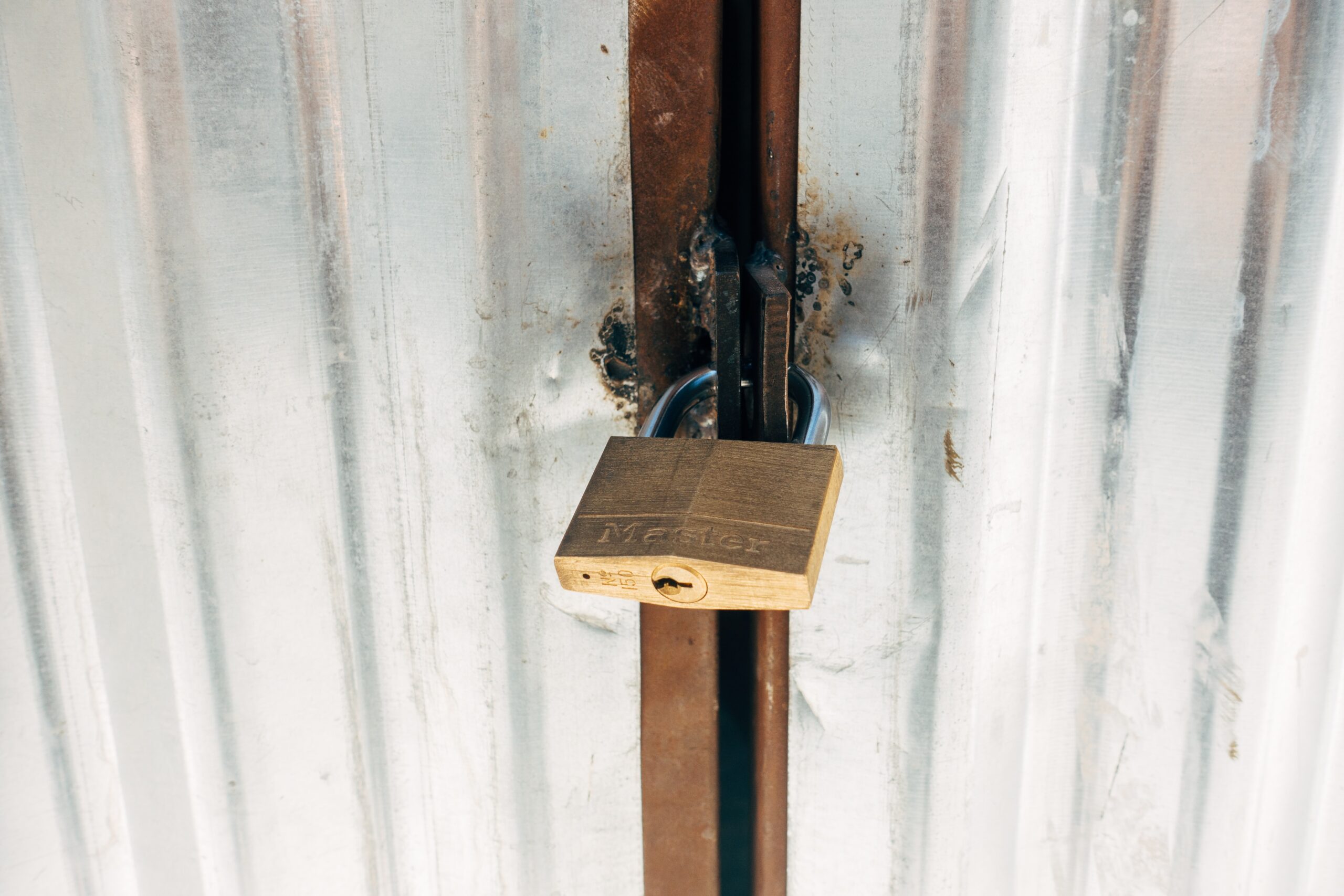 Pros And Cons Of A Home Security System - Lyfescape.com